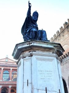 Rimini 2026 – Ghid Complet: Plaje, Obiective, Excursii la San Marino